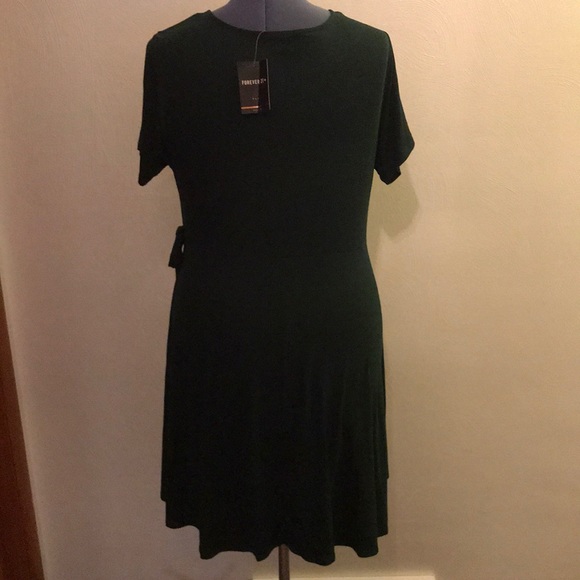 Forever 21 | Dresses | Forever 2 Emerald Green Dress | Poshmark